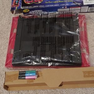 Crayola | Toys | Glow Board Drawing Art Kit 3d | Poshmark